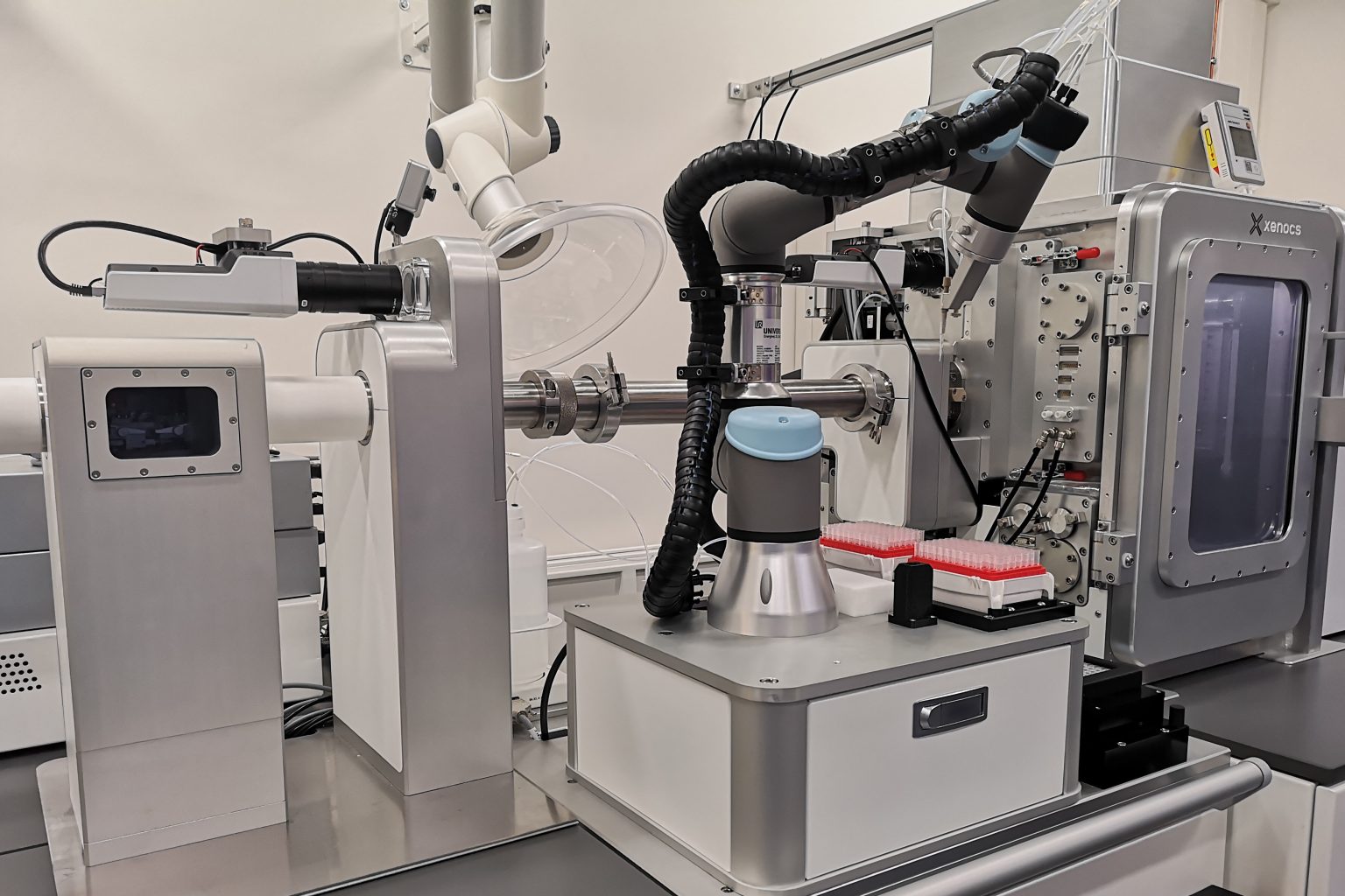 KWS-X: The new SAXS/WAXS Laboratory Beamline - 2hinst.com